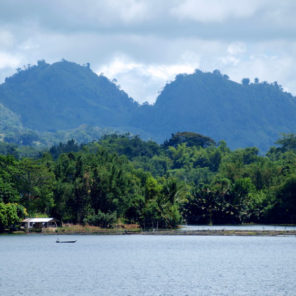 The famous Lake Sebu – Lost paths